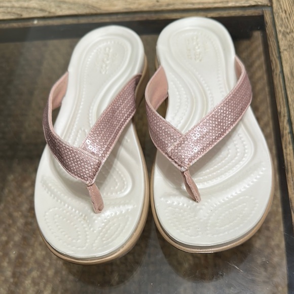 CROCS | Shoes | Crocs Pink And White Comfort Flip Flops | Poshmark